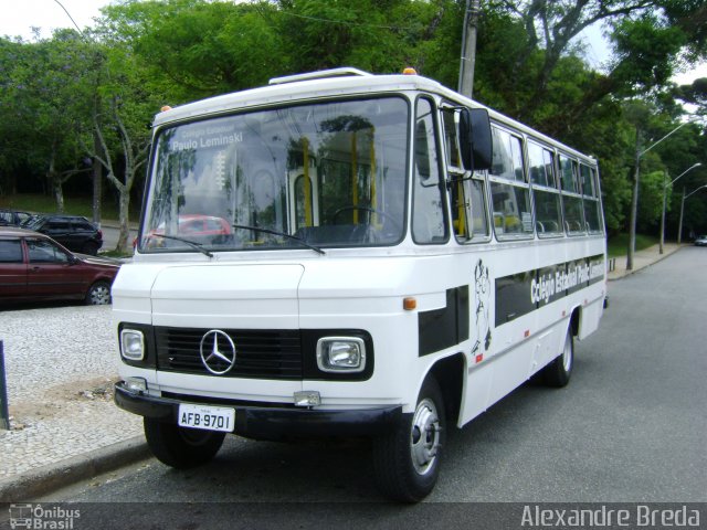 Colégio Estadual Paulo Leminski 9701 em Curitiba por Alexandre Breda ...